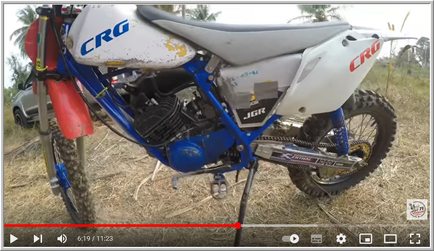 YAMAHA DT100 รถคลาสสิคในตำนาน โมลงสนามเต็มๆจากสำนักช่างอู๊ด บางพลี ...